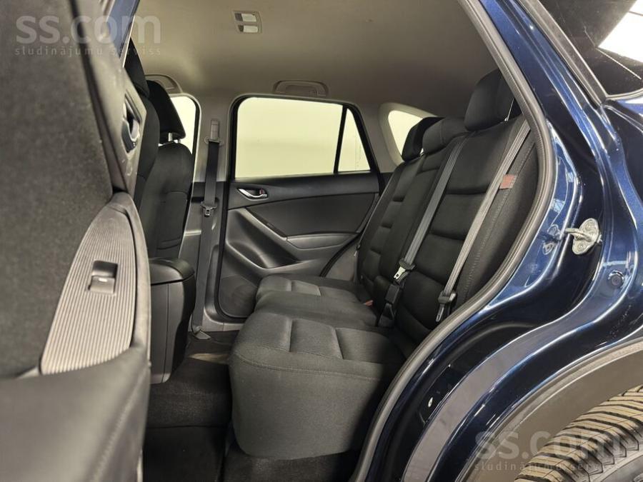 Blue Mazda CX-5 2014 in Jurmala, with an engine capacity of 2.00 L and mileage of 235 thousand km for 9750 €, photo 21 on AUTOMOTO.COM.LV