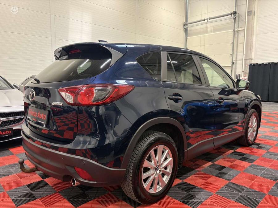 Blue Mazda CX-5 2014 in Vilnius, with an engine capacity of 2.19 L and mileage of 168 thousand km for 7490 €, photo 5 on AUTOMOTO.COM.LV