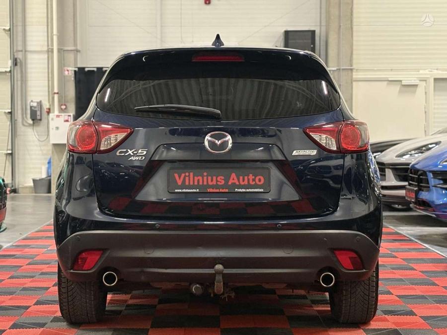 Blue Mazda CX-5 2014 in Vilnius, with an engine capacity of 2.19 L and mileage of 168 thousand km for 7490 €, photo 6 on AUTOMOTO.COM.LV