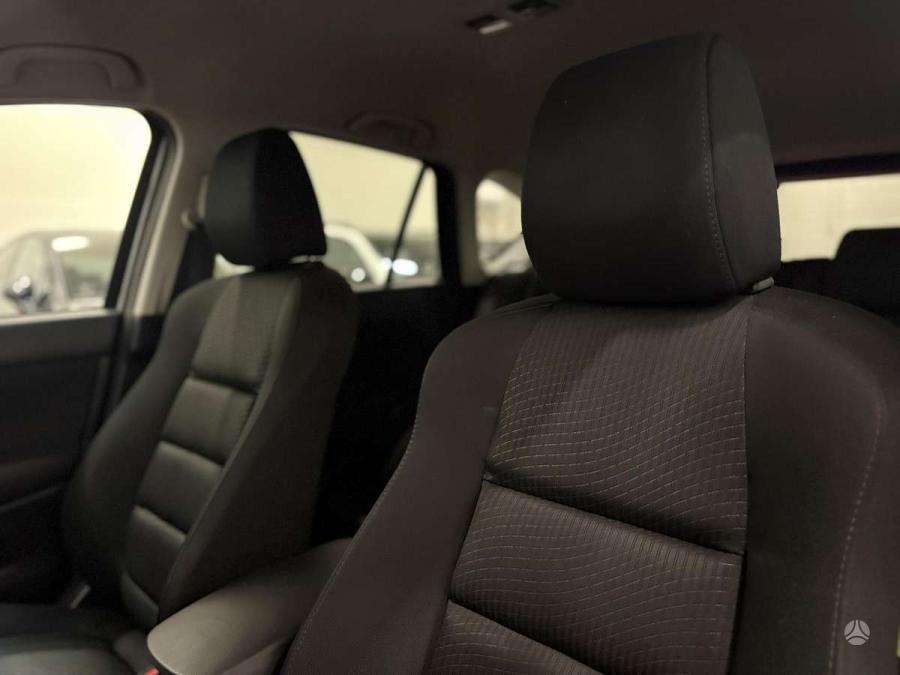 Blue Mazda CX-5 2014 in Vilnius, with an engine capacity of 2.19 L and mileage of 168 thousand km for 7490 €, photo 23 on AUTOMOTO.COM.LV