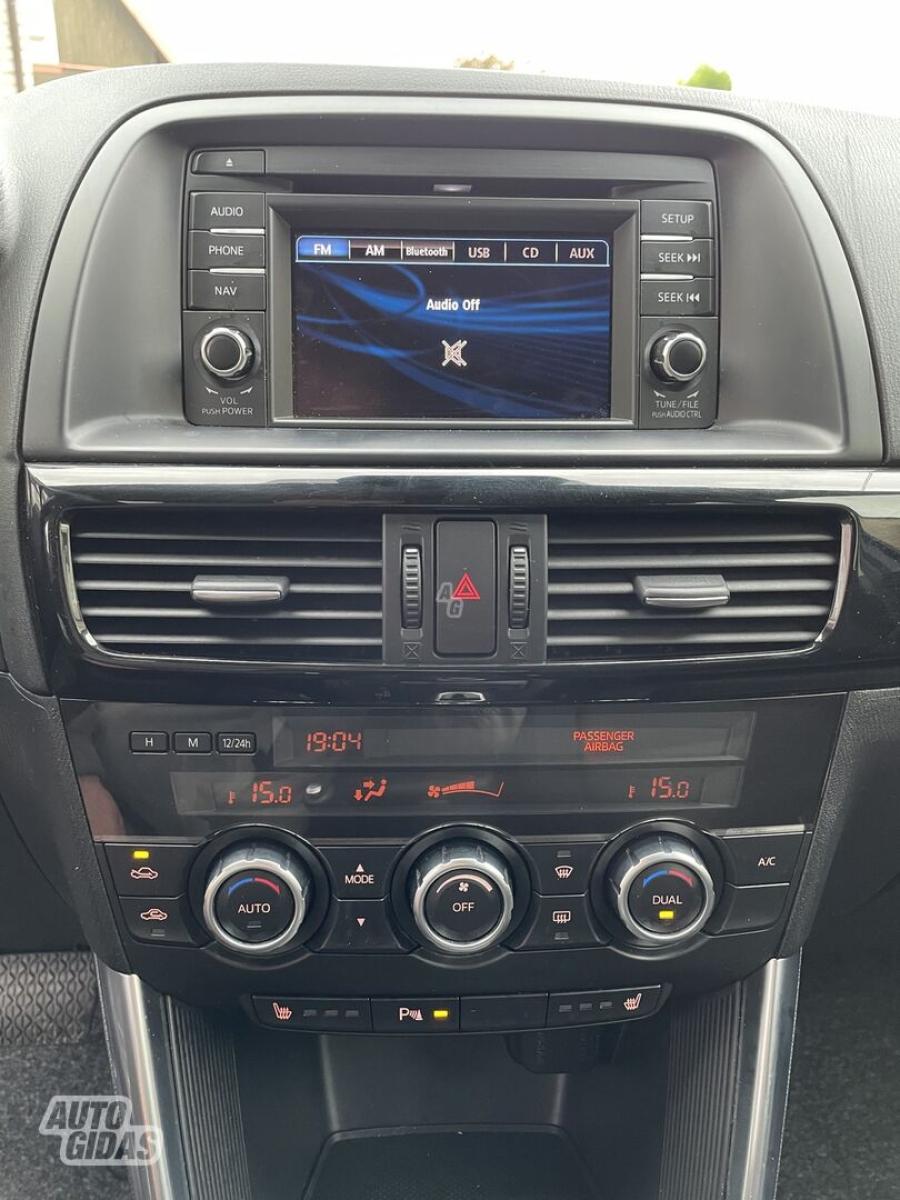 Zils Mazda CX-5 2014 Raseiniai, ar dzinēja tilpumu 2.20 L un nobraukumu 177 tūkst. km par 6700 €, foto 13 vietnē AUTOMOTO.COM.LV