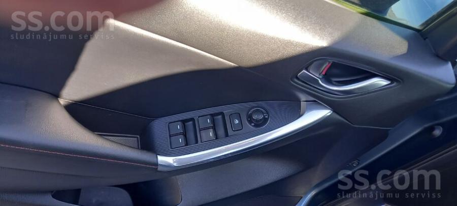 Zils Mazda CX-5 2015 Liepāja, ar dzinēja tilpumu 2.20 L un nobraukumu 204 tūkst. km par 7500 €, foto 19 vietnē AUTOMOTO.COM.LV