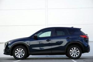 Blue Mazda CX-5 2015 in Riga, with an engine capacity of 2.20 L and mileage of 165 thousand km for 7500 €, photo 7 on AUTOMOTO.COM.LV