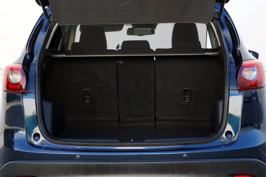 Blue Mazda CX-5 2015 in Riga, with an engine capacity of 2.20 L and mileage of 165 thousand km for 7500 €, photo 32 on AUTOMOTO.COM.LV