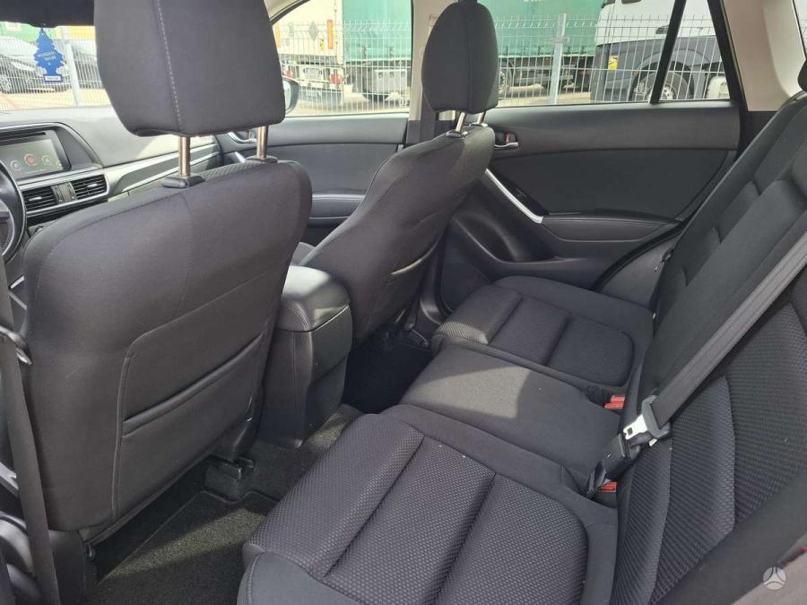 Zils Mazda CX-5 2015 Prienai, ar dzinēja tilpumu 2.20 L un nobraukumu 192 tūkst. km par 7550 €, foto 15 vietnē AUTOMOTO.COM.LV