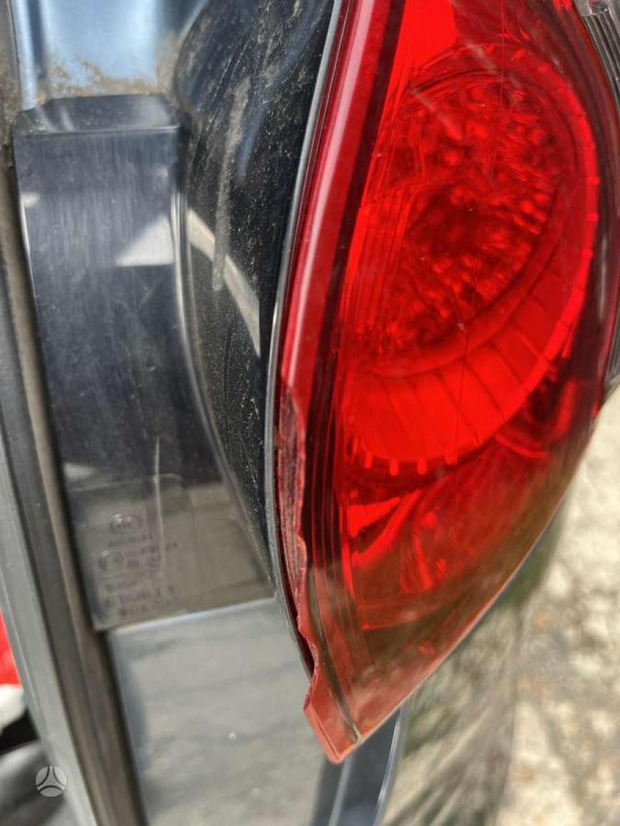 Blue Mazda CX-5 2015 in Kaunas, with an engine capacity of 2.19 L and mileage of 200 thousand km for 900 €, photo 10 on AUTOMOTO.COM.LV