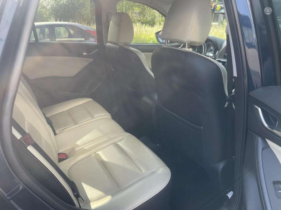 Zils Mazda CX-5 2015 Panevēža, ar dzinēja tilpumu 2.19 L un nobraukumu 177 tūkst. km par 8150 €, foto 12 vietnē AUTOMOTO.COM.LV