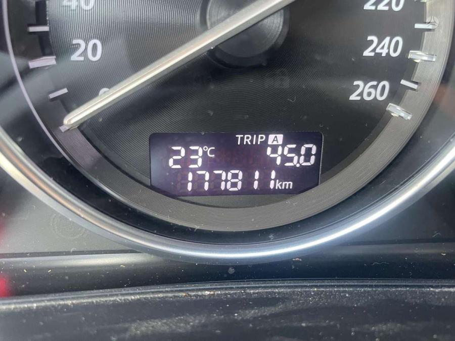 Zils Mazda CX-5 2015 Panevēža, ar dzinēja tilpumu 2.19 L un nobraukumu 177 tūkst. km par 8150 €, foto 23 vietnē AUTOMOTO.COM.LV