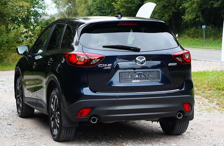 Blue Mazda CX-5 2015 in Kretinga, with an engine capacity of 2.19 L and mileage of 191 thousand km for 8599 €, photo 15 on AUTOMOTO.COM.LV