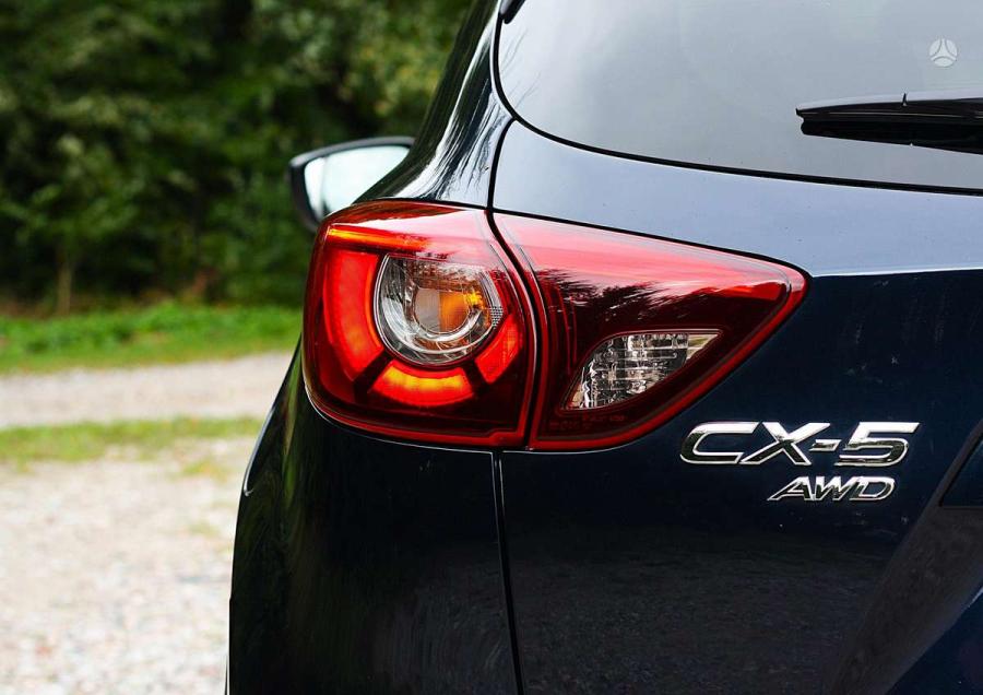 Blue Mazda CX-5 2015 in Kretinga, with an engine capacity of 2.19 L and mileage of 191 thousand km for 8599 €, photo 17 on AUTOMOTO.COM.LV