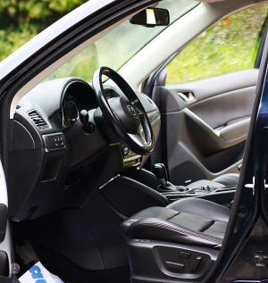 Blue Mazda CX-5 2015 in Kretinga, with an engine capacity of 2.19 L and mileage of 191 thousand km for 8599 €, photo 22 on AUTOMOTO.COM.LV