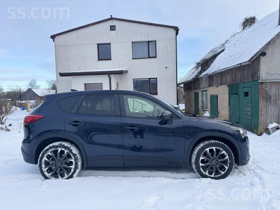 Синий Мазда СХ-5 2016 в Талси, объемом двигателя 2.20 л и пробегом 207 тыс. км за 9500 €, фото 3 на AUTOMOTO.COM.LV