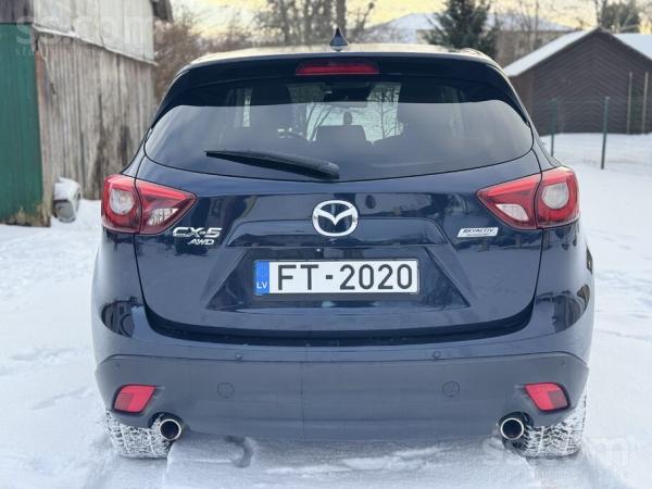 Blue Mazda CX-5 2016 in Talsi, with an engine capacity of 2.20 L and mileage of 207 thousand km for 9500 €, photo 4 on AUTOMOTO.COM.LV