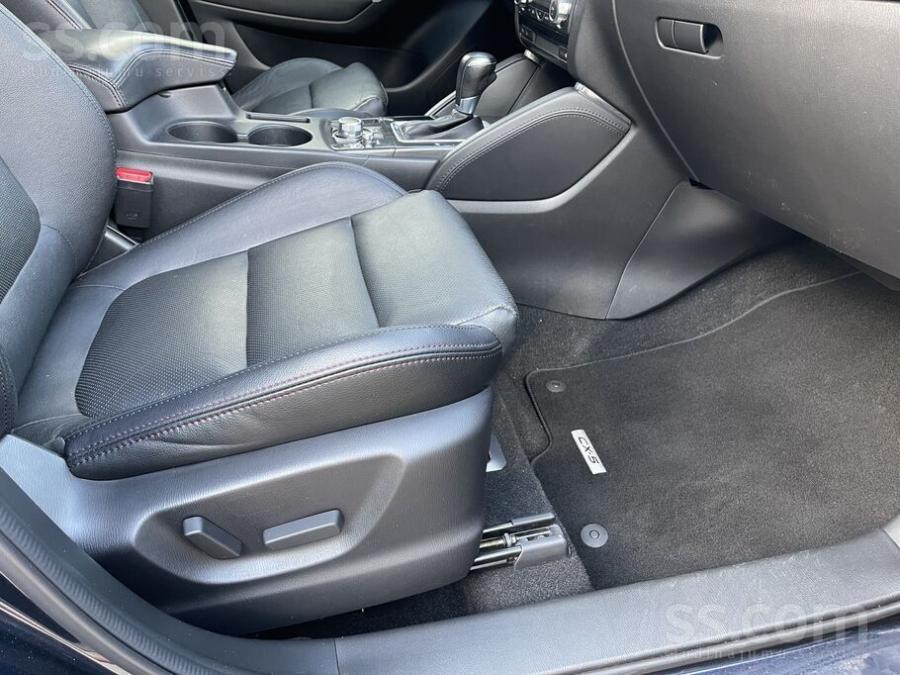 Blue Mazda CX-5 2016 in Jurmala, with an engine capacity of 2.20 L and mileage of 0 thousand km for 9250 €, photo 28 on AUTOMOTO.COM.LV