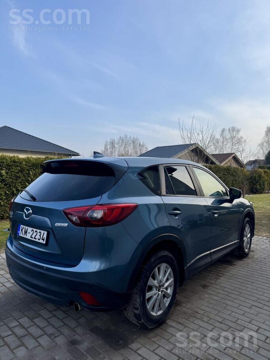 Zils Mazda CX-5 2016 Rīga, ar dzinēja tilpumu 2.20 L un nobraukumu 160 tūkst. km par 9000 €, foto 3 vietnē AUTOMOTO.COM.LV
