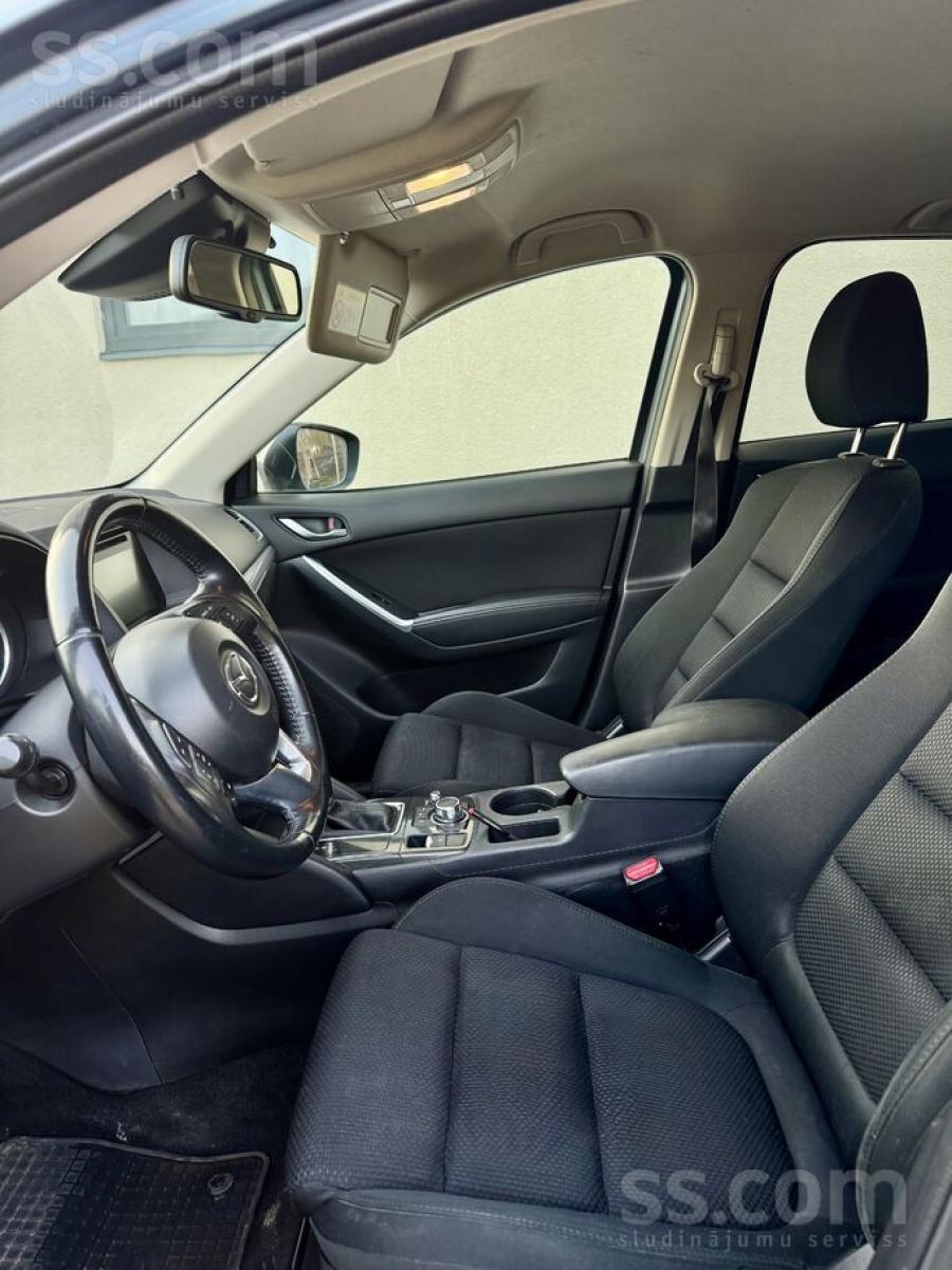 Zils Mazda CX-5 2016 Rīga, ar dzinēja tilpumu 2.20 L un nobraukumu 160 tūkst. km par 9000 €, foto 4 vietnē AUTOMOTO.COM.LV