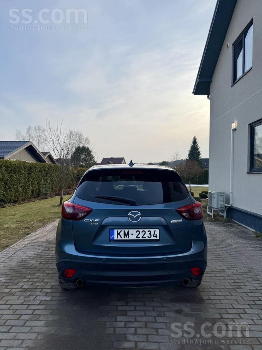 Zils Mazda CX-5 2016 Rīga, ar dzinēja tilpumu 2.20 L un nobraukumu 160 tūkst. km par 9000 €, foto 9 vietnē AUTOMOTO.COM.LV