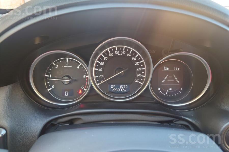 Zils Mazda CX-5 2016 Daugavpils, ar dzinēja tilpumu 2.20 L un nobraukumu 198 tūkst. km par 9100 €, foto 8 vietnē AUTOMOTO.COM.LV