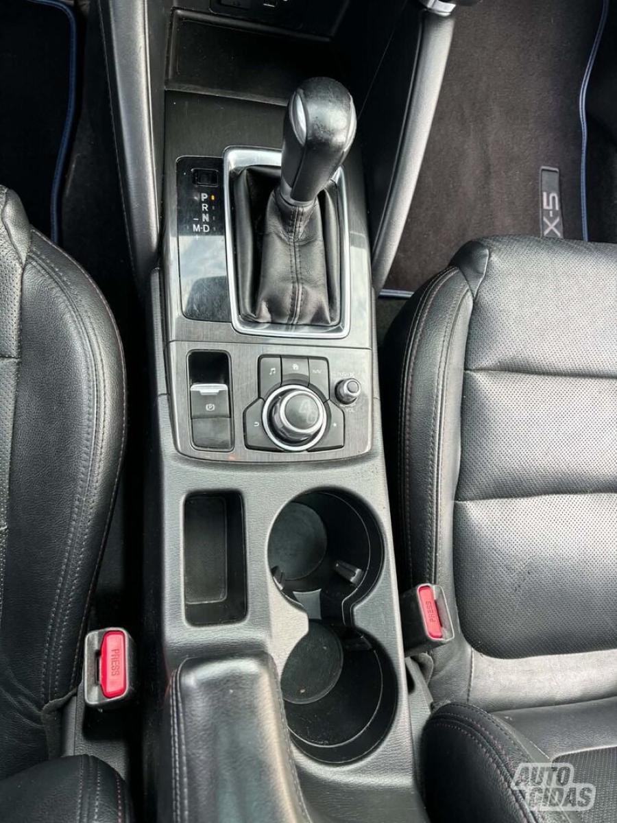 Blue Mazda CX-5 2016 in Klaipeda, with an engine capacity of 2.20 L and mileage of 260 thousand km for 8000 €, photo 11 on AUTOMOTO.COM.LV