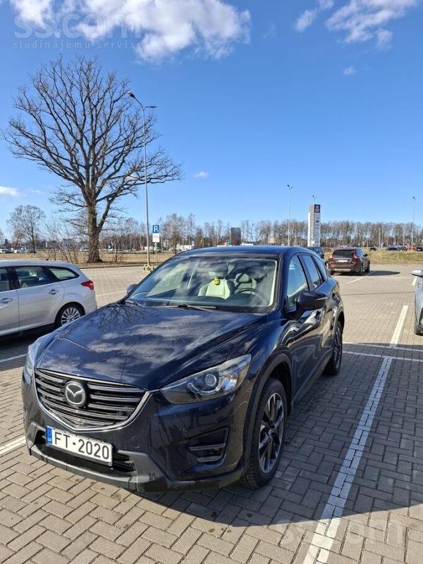 Mazda CX-5 2016 in Riga on AUTOMOTO.COM.LV Blue Mazda CX-5 2016 in Riga, with an engine capacity of 2.20 L and mileage of 209 thousand km for 8300 ā¬, photo 1 on AUTOMOTO.COM.LV