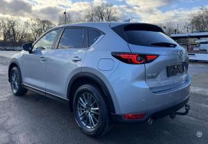 Zils Mazda CX-5 2017 Panevēža, ar dzinēja tilpumu 2.19 L un nobraukumu 185 tūkst. km par 9900 €, foto 5 vietnē AUTOMOTO.COM.LV