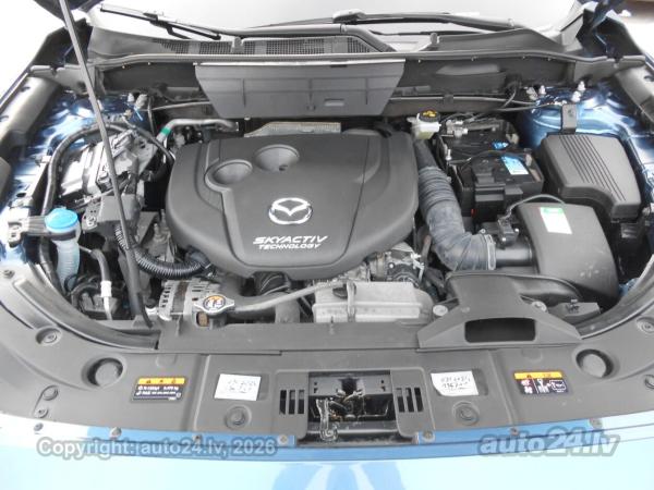 Blue Mazda CX-5 2017 in Viljandi, with an engine capacity of 2.20 L and mileage of 168 thousand km for 12990 €, photo 11 on AUTOMOTO.COM.LV