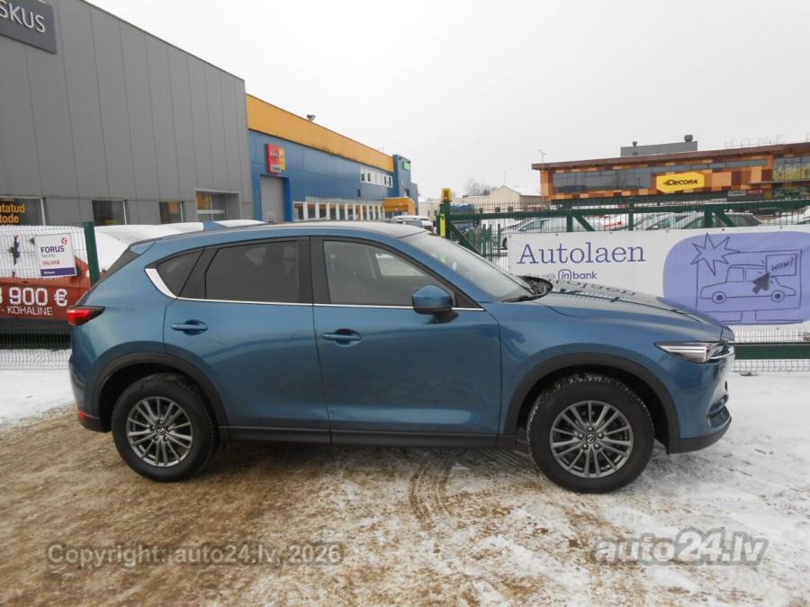 Zils Mazda CX-5 2017 Viljandi, ar dzinēja tilpumu 2.20 L un nobraukumu 168 tūkst. km par 12990 €, foto 15 vietnē AUTOMOTO.COM.LV