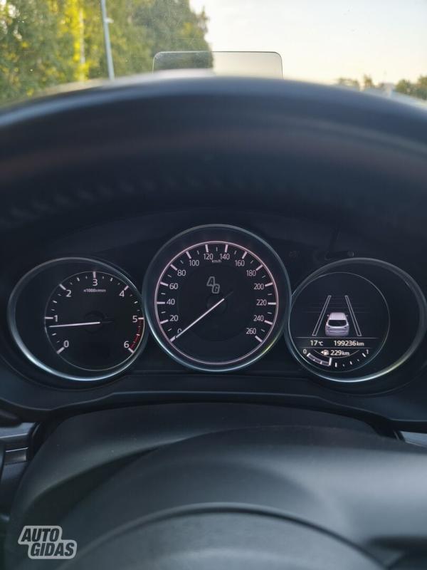 Zils Mazda CX-5 2017 Šauļi, ar dzinēja tilpumu 2.20 L un nobraukumu 200 tūkst. km par 11500 €, foto 8 vietnē AUTOMOTO.COM.LV