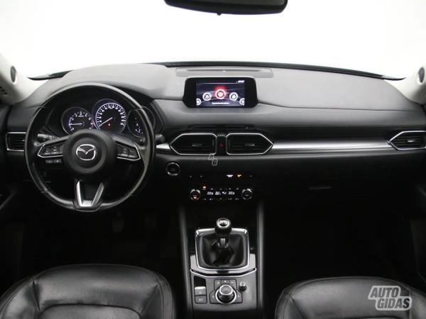 Zils Mazda CX-5 2018 Viļņa, ar dzinēja tilpumu 2.00 L un nobraukumu 150 tūkst. km par 16599 €, foto 2 vietnē AUTOMOTO.COM.LV
