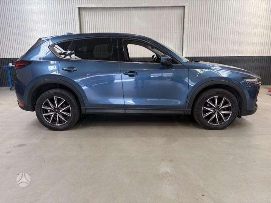 Zils Mazda CX-5 2018 Kauņa, ar dzinēja tilpumu 2.19 L un nobraukumu 164 tūkst. km par 13999 €, foto 9 vietnē AUTOMOTO.COM.LV