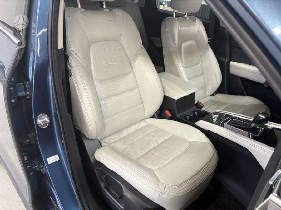 Zils Mazda CX-5 2018 Kauņa, ar dzinēja tilpumu 2.19 L un nobraukumu 164 tūkst. km par 13999 €, foto 19 vietnē AUTOMOTO.COM.LV