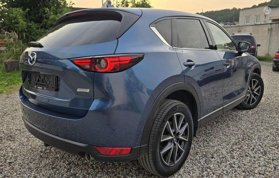 Blue Mazda CX-5 2018 in Kaunas, with an engine capacity of 2.19 L and mileage of 164 thousand km for 13499 €, photo 5 on AUTOMOTO.COM.LV