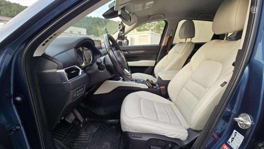 Blue Mazda CX-5 2018 in Kaunas, with an engine capacity of 2.19 L and mileage of 164 thousand km for 13499 €, photo 9 on AUTOMOTO.COM.LV