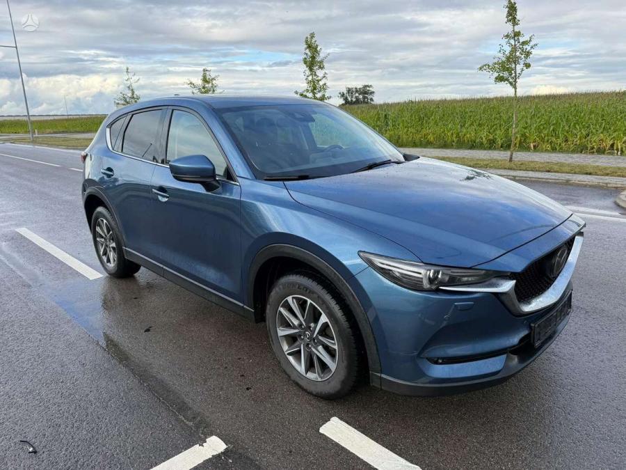 Zils Mazda CX-5 2018 Marijampole, ar dzinēja tilpumu 2.19 L un nobraukumu 320 tūkst. km par 9500 €, foto 1 vietnē AUTOMOTO.COM.LV