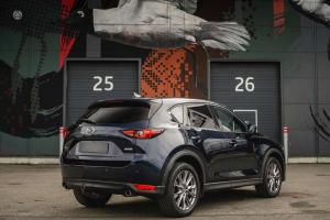 Blue Mazda CX-5 2019 in Kaunas, with an engine capacity of 2.49 L and mileage of 109 thousand km for 19500 €, photo 4 on AUTOMOTO.COM.LV