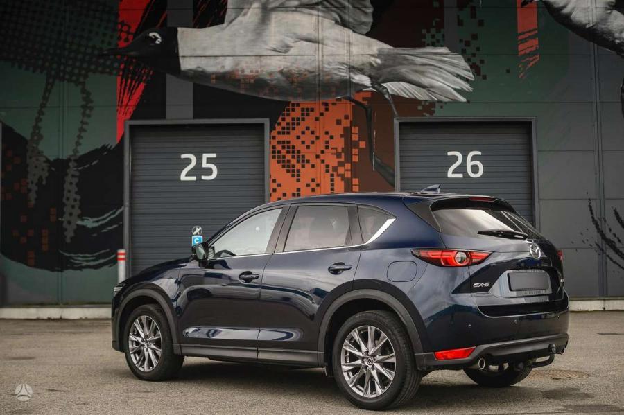 Blue Mazda CX-5 2019 in Kaunas, with an engine capacity of 2.49 L and mileage of 109 thousand km for 19500 €, photo 5 on AUTOMOTO.COM.LV