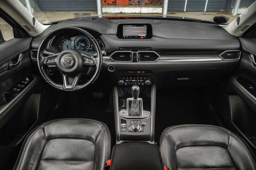 Blue Mazda CX-5 2019 in Kaunas, with an engine capacity of 2.49 L and mileage of 109 thousand km for 19500 €, photo 16 on AUTOMOTO.COM.LV