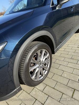 Blue Mazda CX-5 2020 in Tallinn, with an engine capacity of 2.50 L and mileage of 92 thousand km for 21900 €, photo 5 on AUTOMOTO.COM.LV