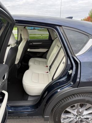 Blue Mazda CX-5 2020 in Tallinn, with an engine capacity of 2.50 L and mileage of 92 thousand km for 21900 €, photo 14 on AUTOMOTO.COM.LV