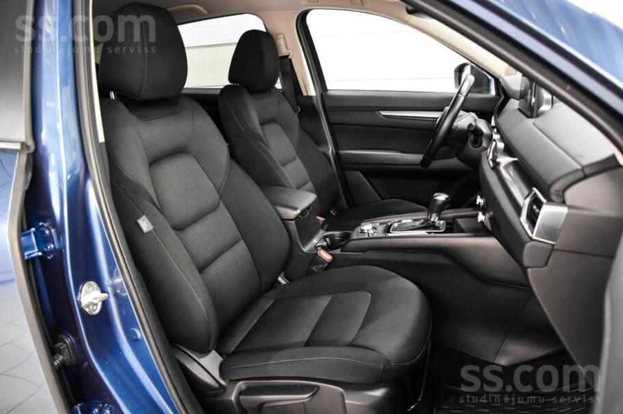 Zils Mazda CX-5 2021 Rīga, ar dzinēja tilpumu 2.00 L un nobraukumu 31 tūkst. km par 20990 €, foto 14 vietnē AUTOMOTO.COM.LV