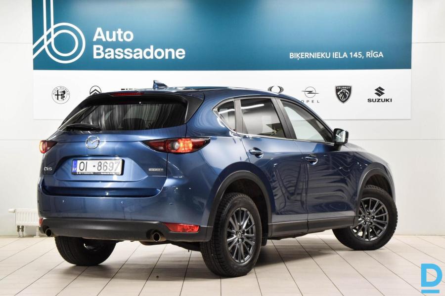Zils Mazda CX-5 2021 Rīga, ar dzinēja tilpumu 2.00 L un nobraukumu 31 tūkst. km par 20990 €, foto 4 vietnē AUTOMOTO.COM.LV