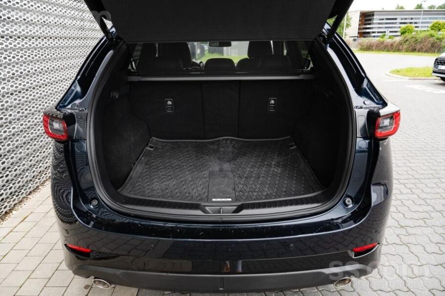 Zils Mazda CX-5 2024 Rīga, ar dzinēja tilpumu 2.50 L un nobraukumu 12 tūkst. km par 32750 €, foto 24 vietnē AUTOMOTO.COM.LV