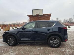 Blue Mazda CX-5 2018 in Pakruojis, with an engine capacity of 2.19 L and mileage of 210 thousand km for 12250 €, photo 6 on AUTOMOTO.COM.LV
