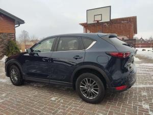 Blue Mazda CX-5 2018 in Pakruojis, with an engine capacity of 2.19 L and mileage of 210 thousand km for 12250 €, photo 7 on AUTOMOTO.COM.LV