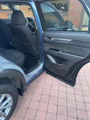 Zils Mazda CX-5 2025 Palanga, ar dzinēja tilpumu 2.00 L un nobraukumu 9 tūkst. km par 16300 €, foto 9 vietnē AUTOMOTO.COM.LV