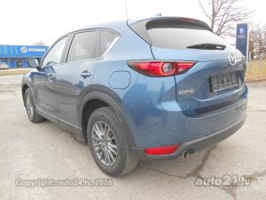 Blue Mazda CX-5 2017 in Viljandi, with an engine capacity of 2.20 L and mileage of 168 thousand km for 12990 €, photo 4 on AUTOMOTO.COM.LV