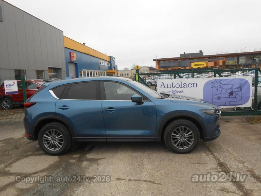 Blue Mazda CX-5 2017 in Viljandi, with an engine capacity of 2.20 L and mileage of 168 thousand km for 12990 €, photo 15 on AUTOMOTO.COM.LV