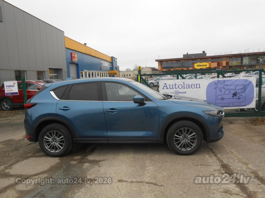 Blue Mazda CX-5 2017 in Viljandi, with an engine capacity of 2.20 L and mileage of 168 thousand km for 12890 €, photo 16 on AUTOMOTO.COM.LV