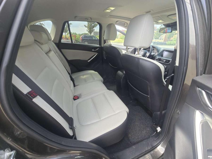 Brūns Mazda CX-5 2015 Viļņa, ar dzinēja tilpumu 2.19 L un nobraukumu 213 tūkst. km par 3500 €, foto 7 vietnē AUTOMOTO.COM.LV