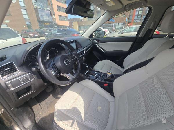 Brown Mazda CX-5 2015 in Vilnius, with an engine capacity of 2.19 L and mileage of 213 thousand km for 3500 €, photo 8 on AUTOMOTO.COM.LV